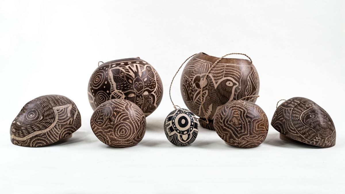 “Las vidas de un fruto”: Exposición de artesanías en jícaro conecta con ...